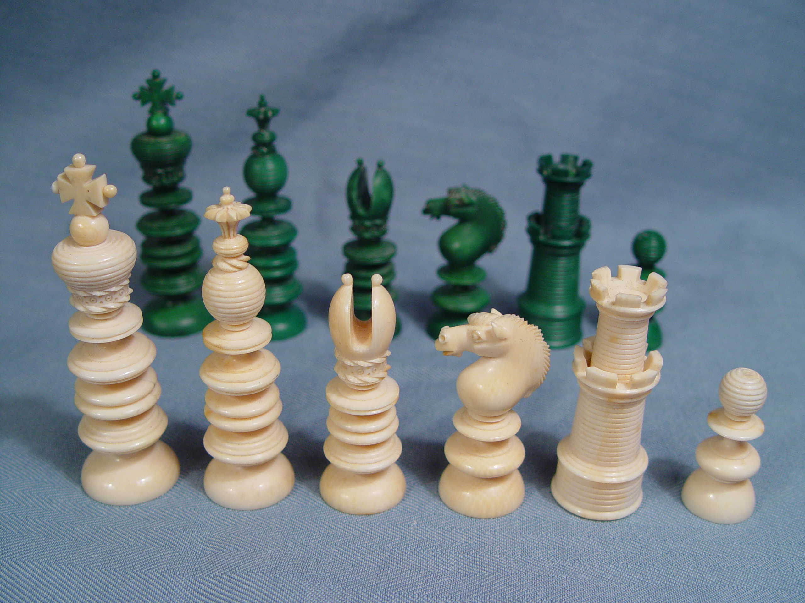 English Ivory Chess Set - White Pieces