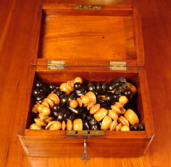 Jaques Signed Club-sized Weighted St. George Set - 1849/1850 - Box with Key